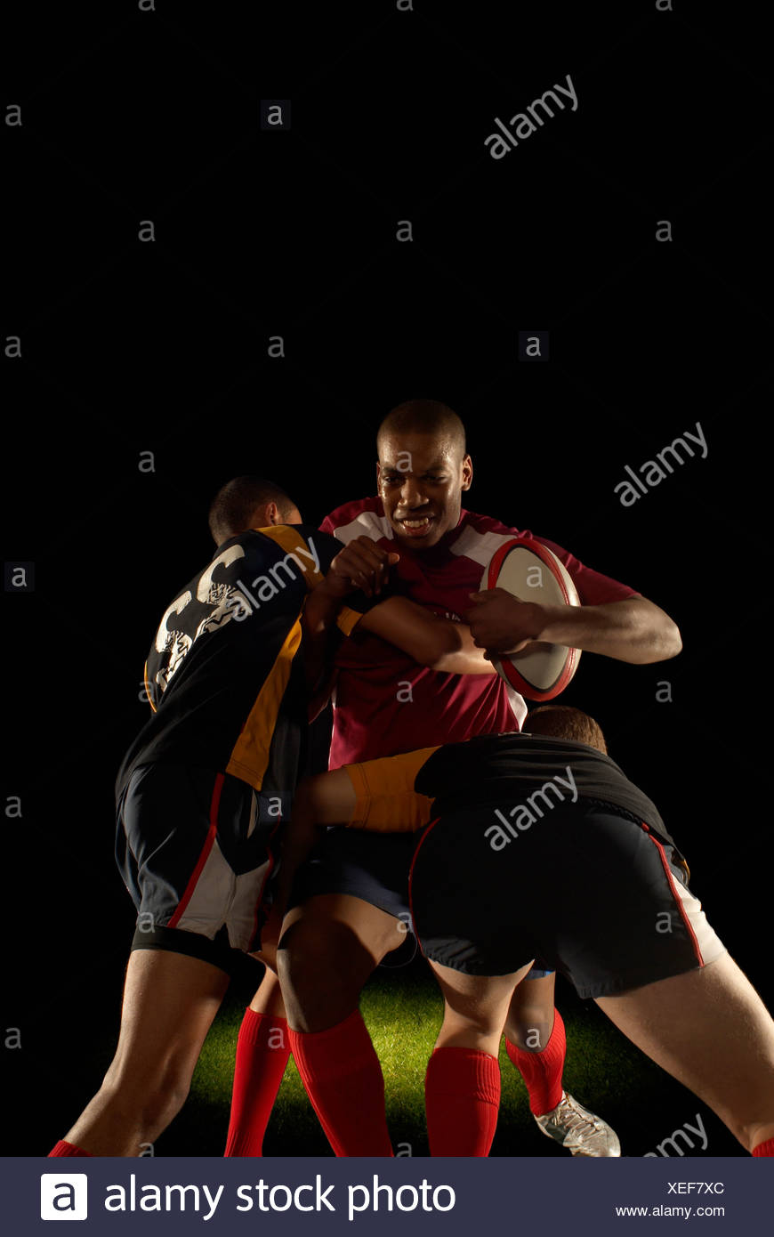 Tackling Player High Resolution Stock Photography and Images - Alamy