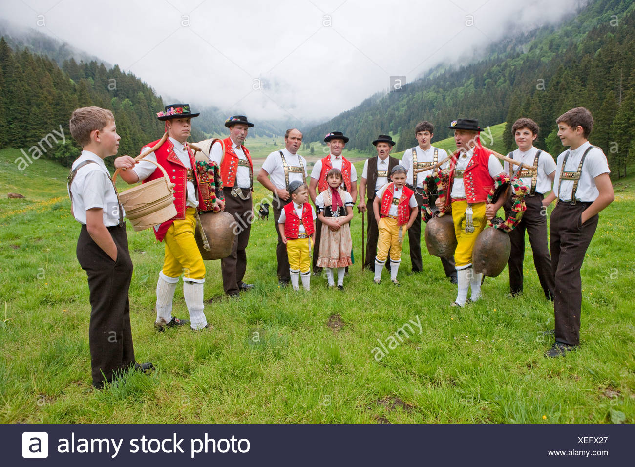 Yodeling High Resolution Stock Photography and Images - Alamy