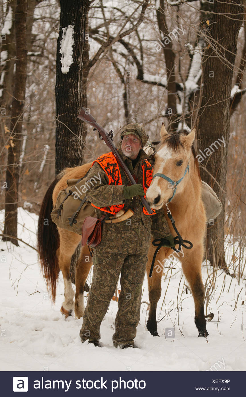 Flintlock Hunting Gun High Resolution Stock Photography and Images - Alamy
