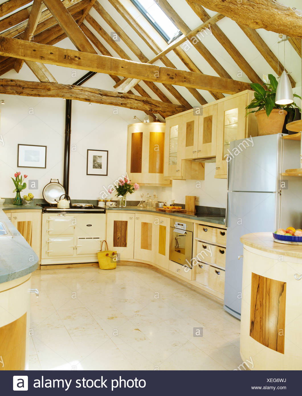 Barn Conversion With Modern Kitchen High Resolution Stock Photography ...
