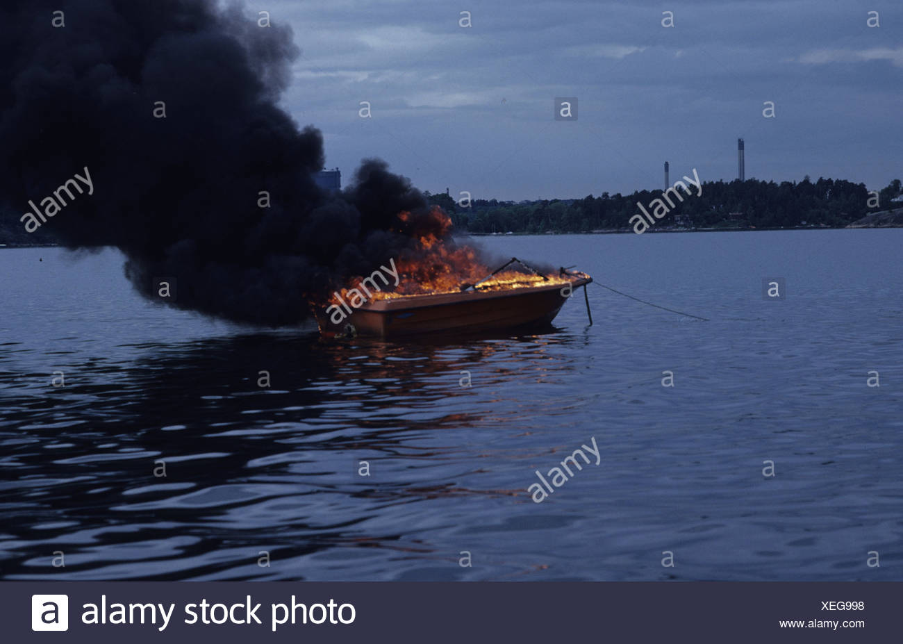 Boat Smoke High Resolution Stock Photography and Images - Alamy