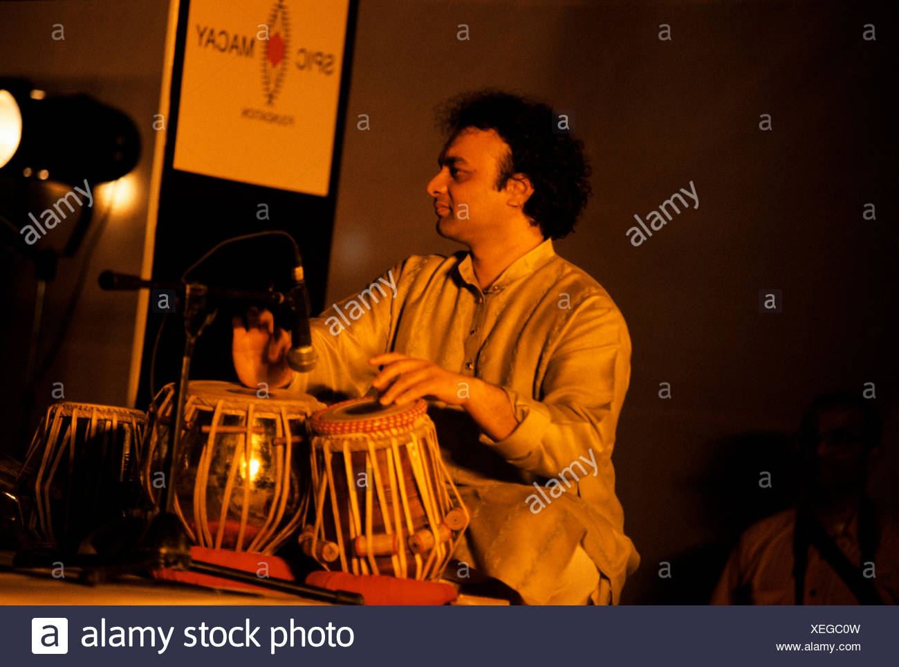 Tabla Player High Resolution Stock Photography and Images - Alamy