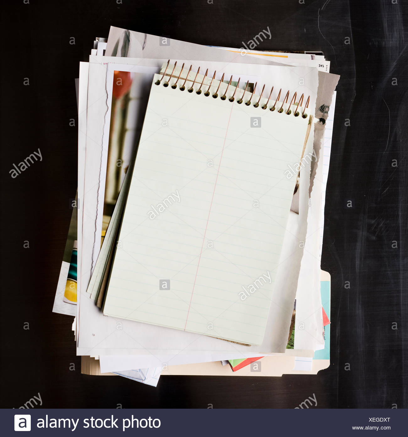 Disorganized Papers High Resolution Stock Photography and Images - Alamy