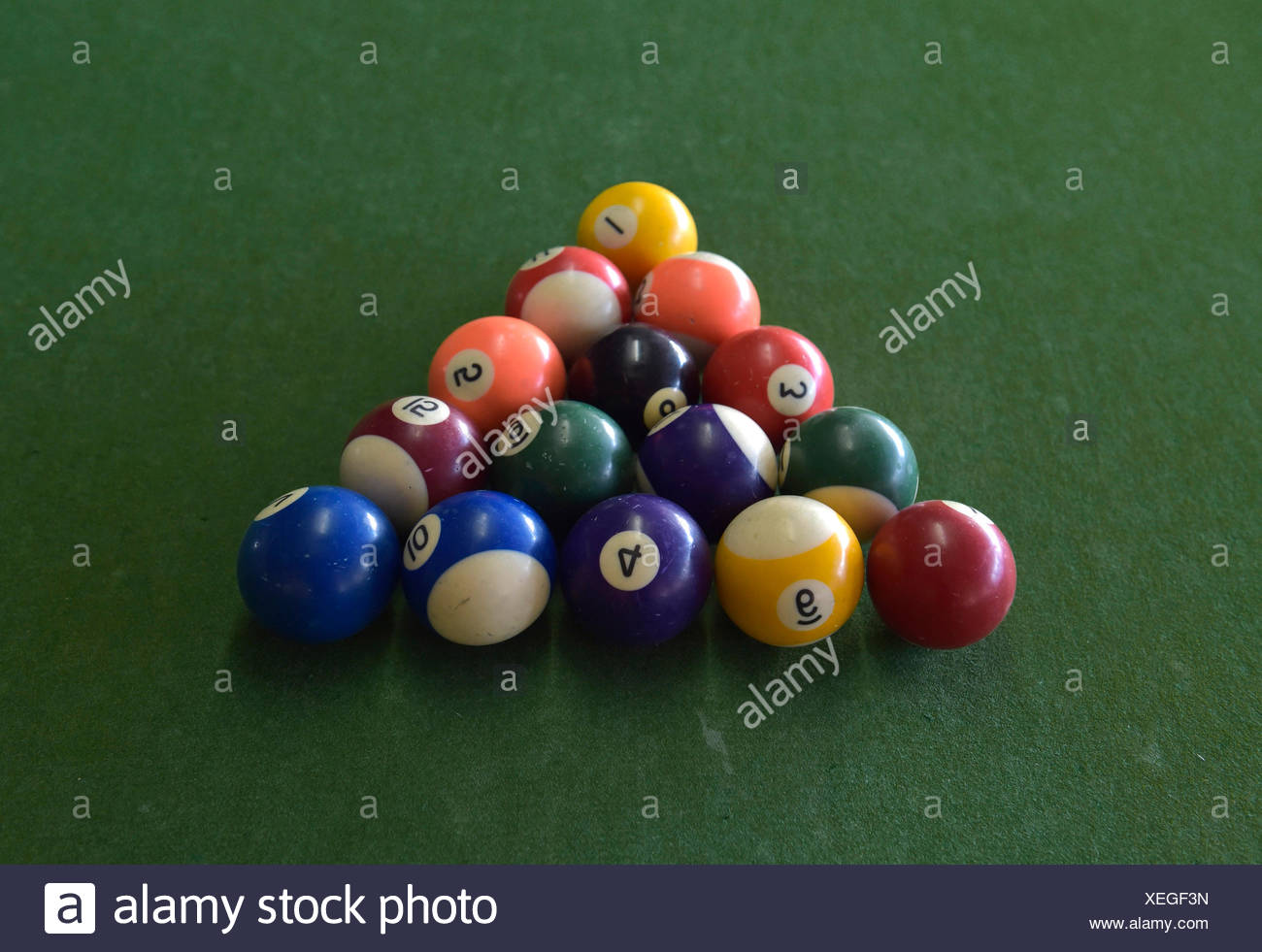 Triangular Shape High Resolution Stock Photography and Images - Alamy