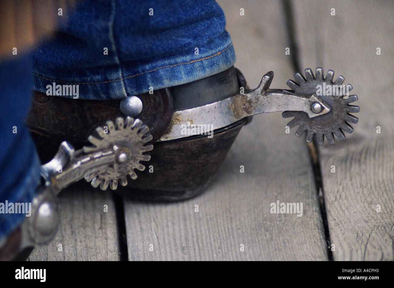 Cowboy boots and spurs Stock Photo - Alamy