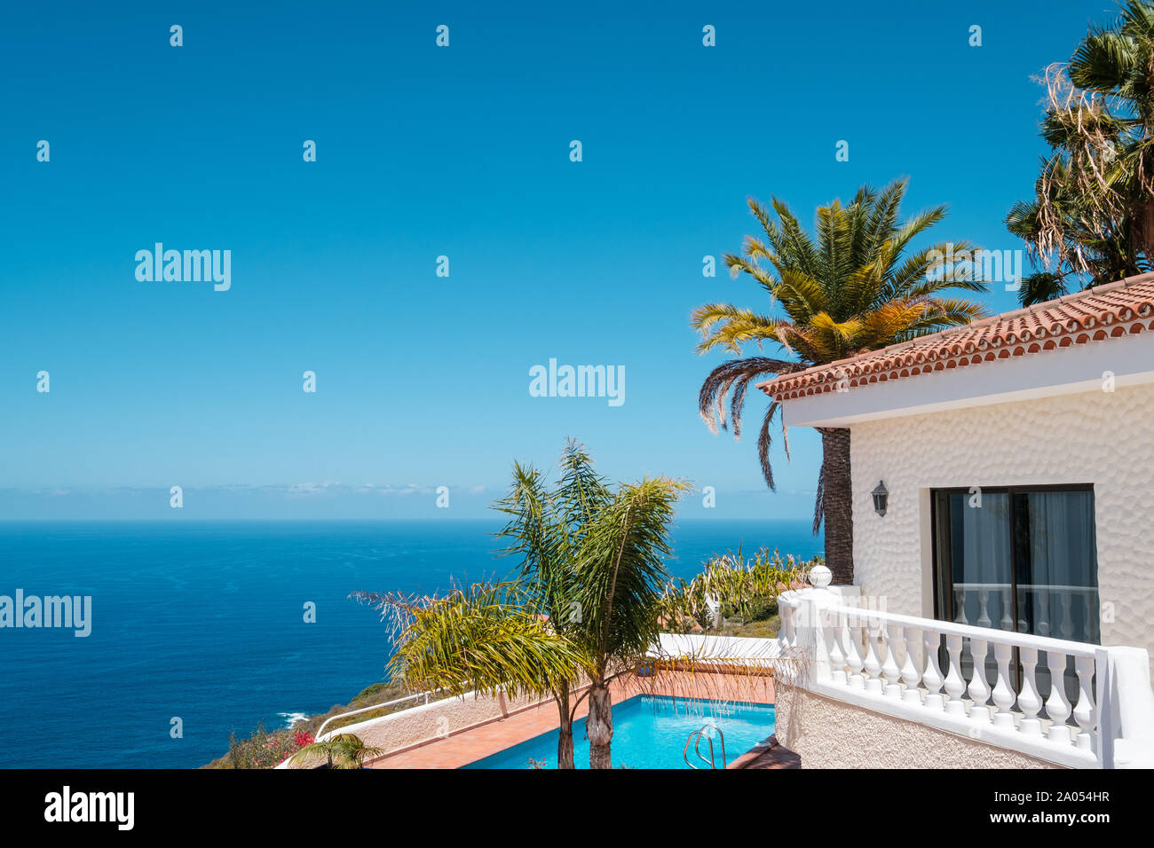 Haus swimmingpool -Fotos und -Bildmaterial in hoher Auflösung – Alamy