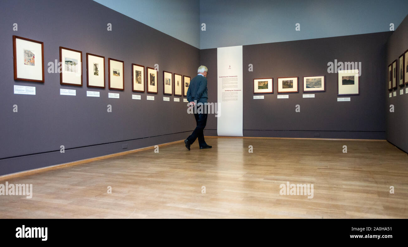 Nationale sammlung von arbeiten auf papier -Fotos und -Bildmaterial in ...