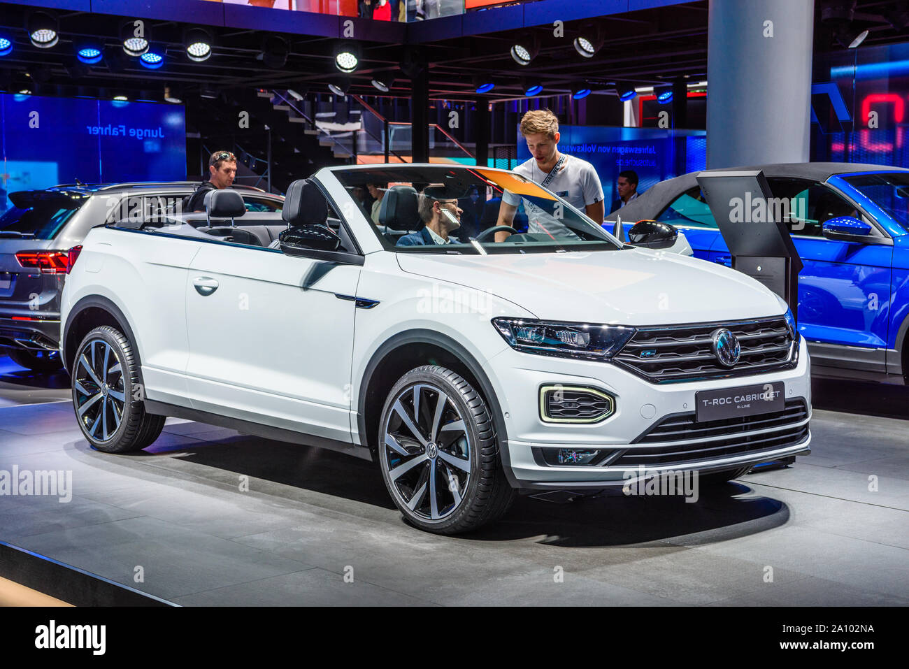 Volkswagen t roc suv -Fotos und -Bildmaterial in hoher Auflösung – Alamy