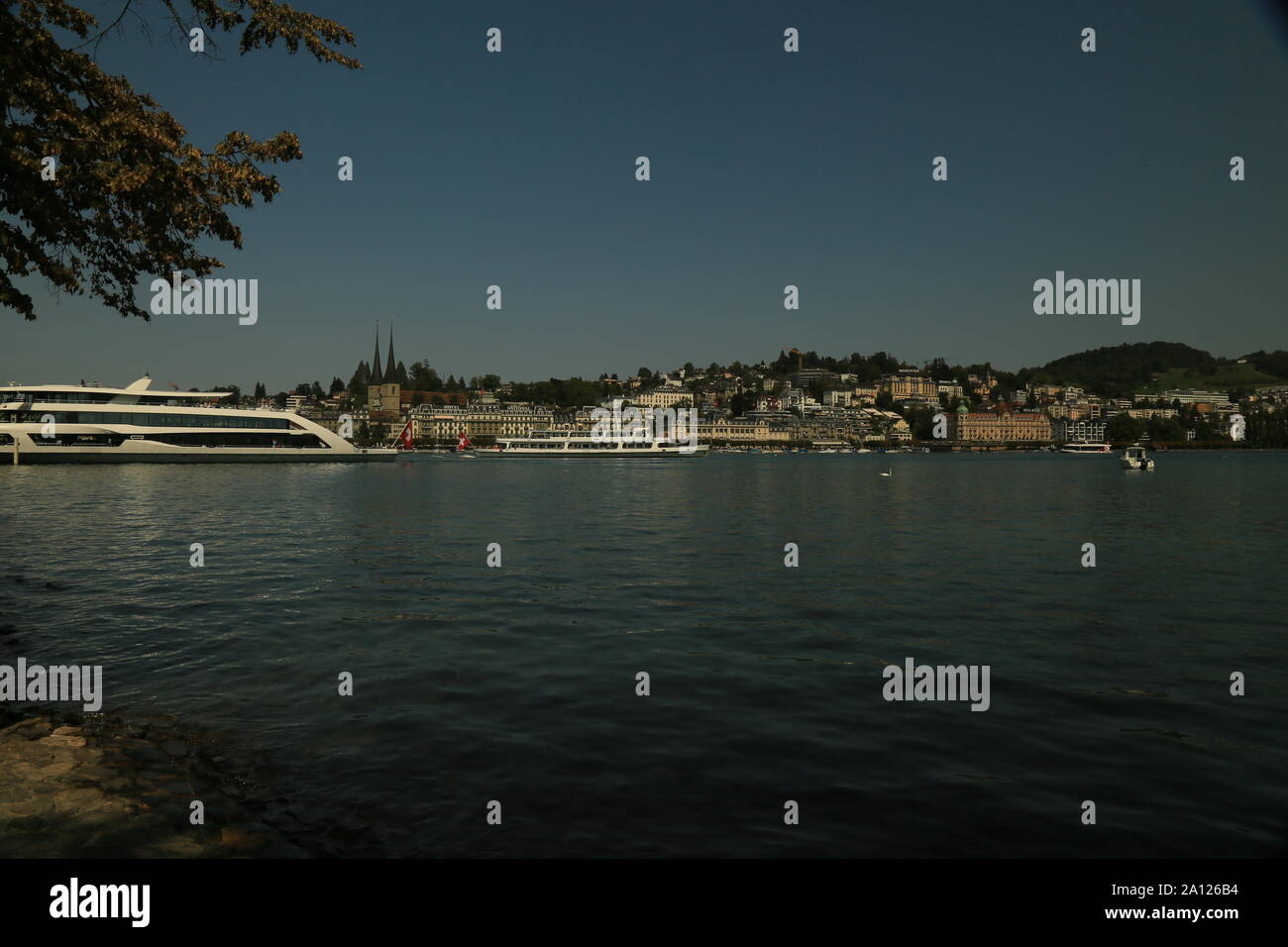 Seebad luzern -Fotos und -Bildmaterial in hoher Auflösung – Alamy