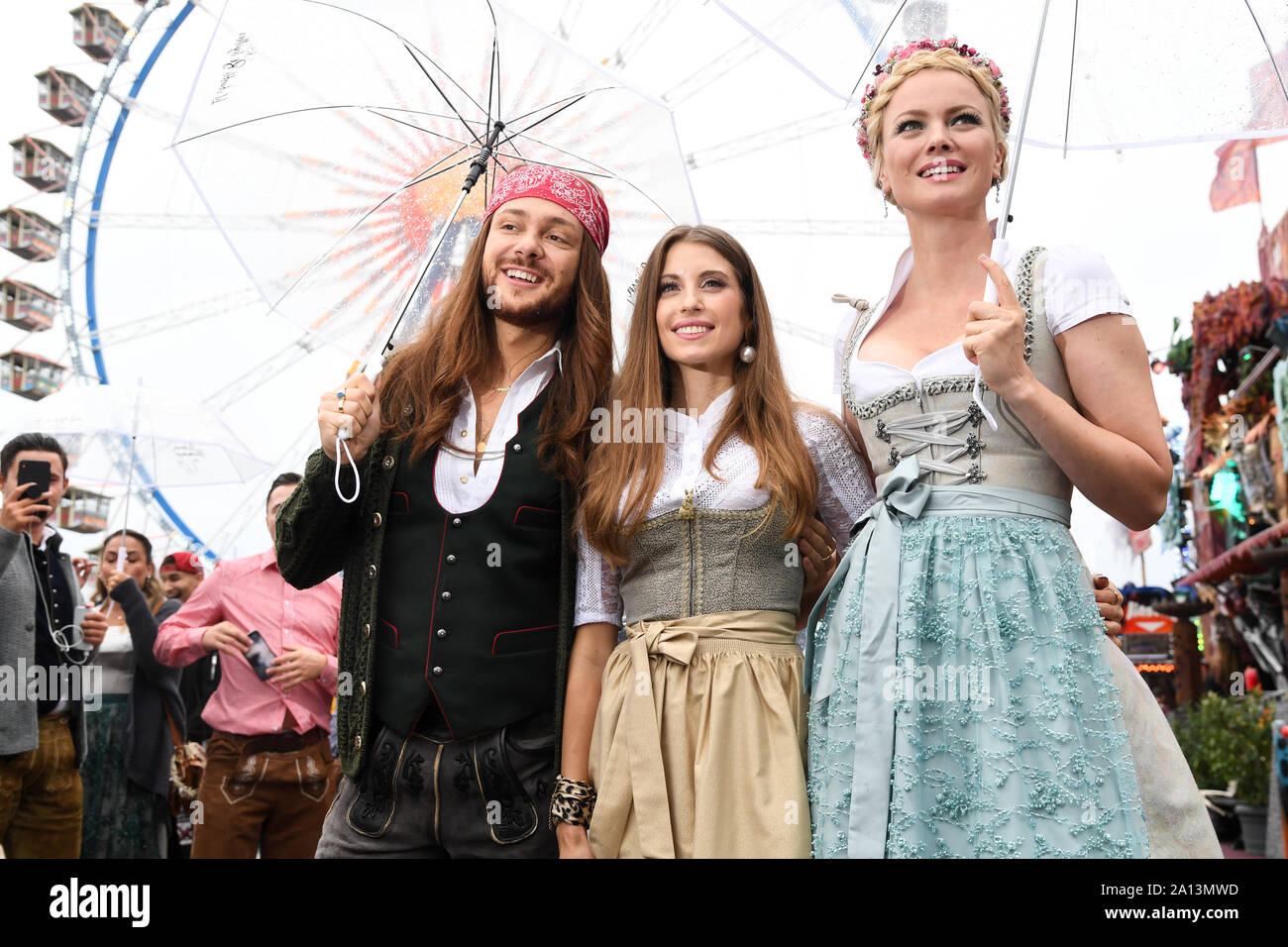 23. September 2019, Bayern, München: Riccardo Simonetti (L-R ...