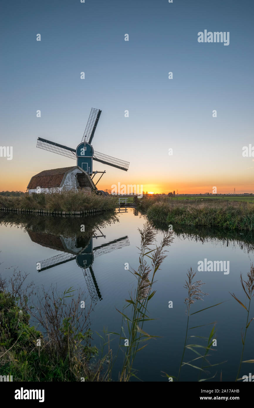 Windmühle Haus Stockfotos und -bilder Kaufen - Alamy