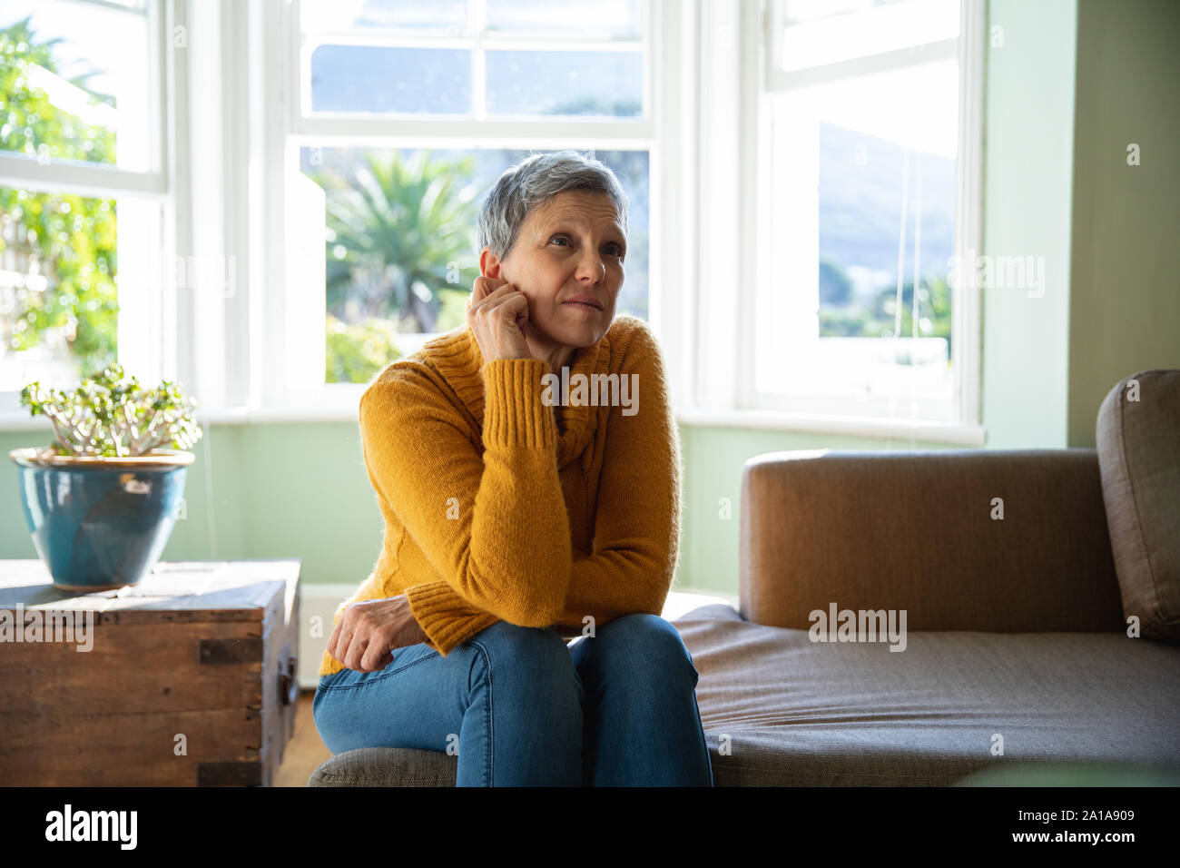 Allein Oder Alleine Stockfotos und -bilder Kaufen - Alamy