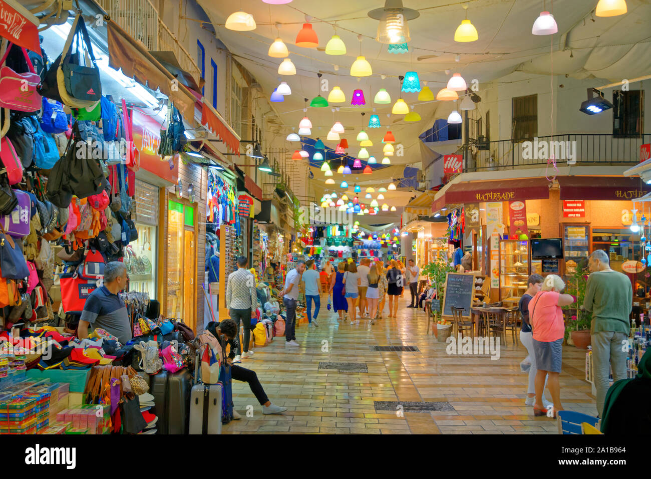 Bodrum bazaar -Fotos und -Bildmaterial in hoher Auflösung – Alamy