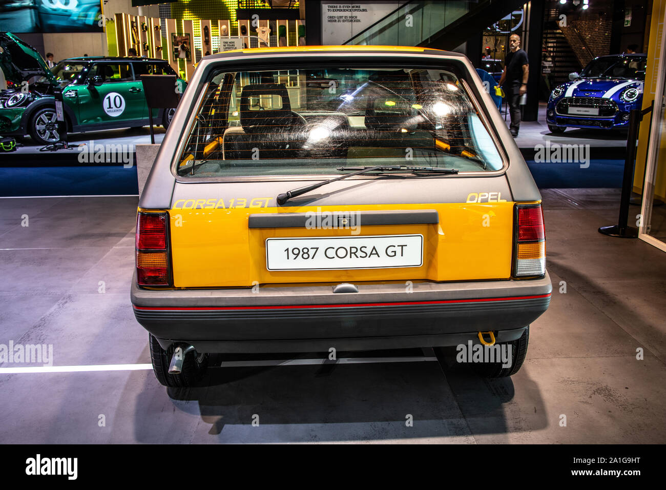 Frankfurt, Deutschland, September 10, 2019: Old Classic retro OPEL ...