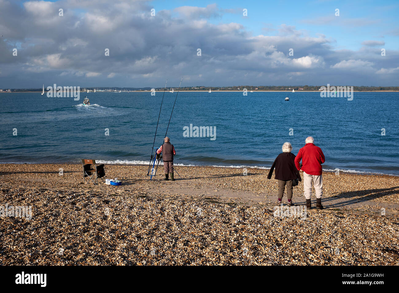 Zwei Leute Am Strand Angeln Stockfotos und -bilder Kaufen - Alamy