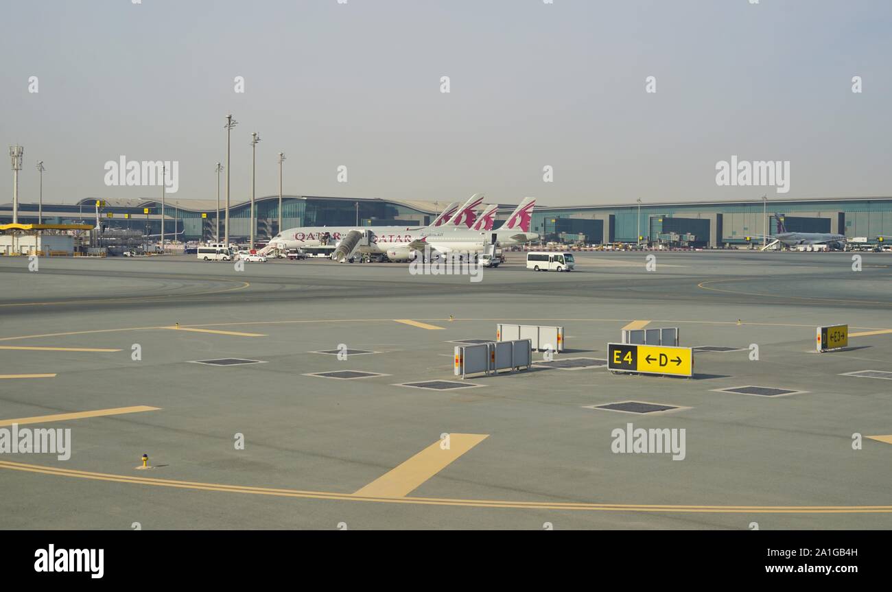 DOHA, Qatar-17 Jun 2019 - Ansicht von Flugzeugen von Qatar Airways (QR ...