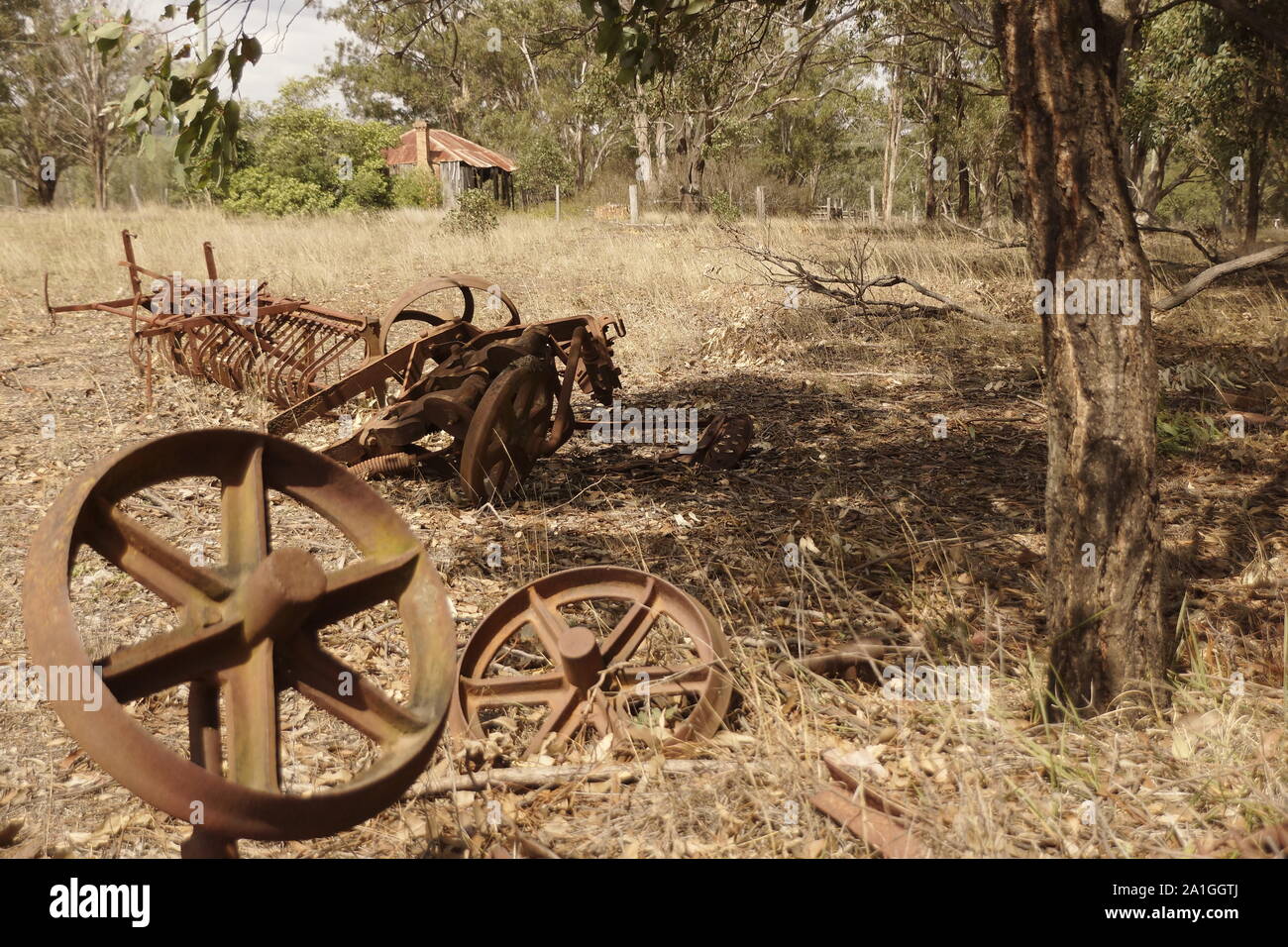 Rostiger grubber -Fotos und -Bildmaterial in hoher Auflösung – Alamy