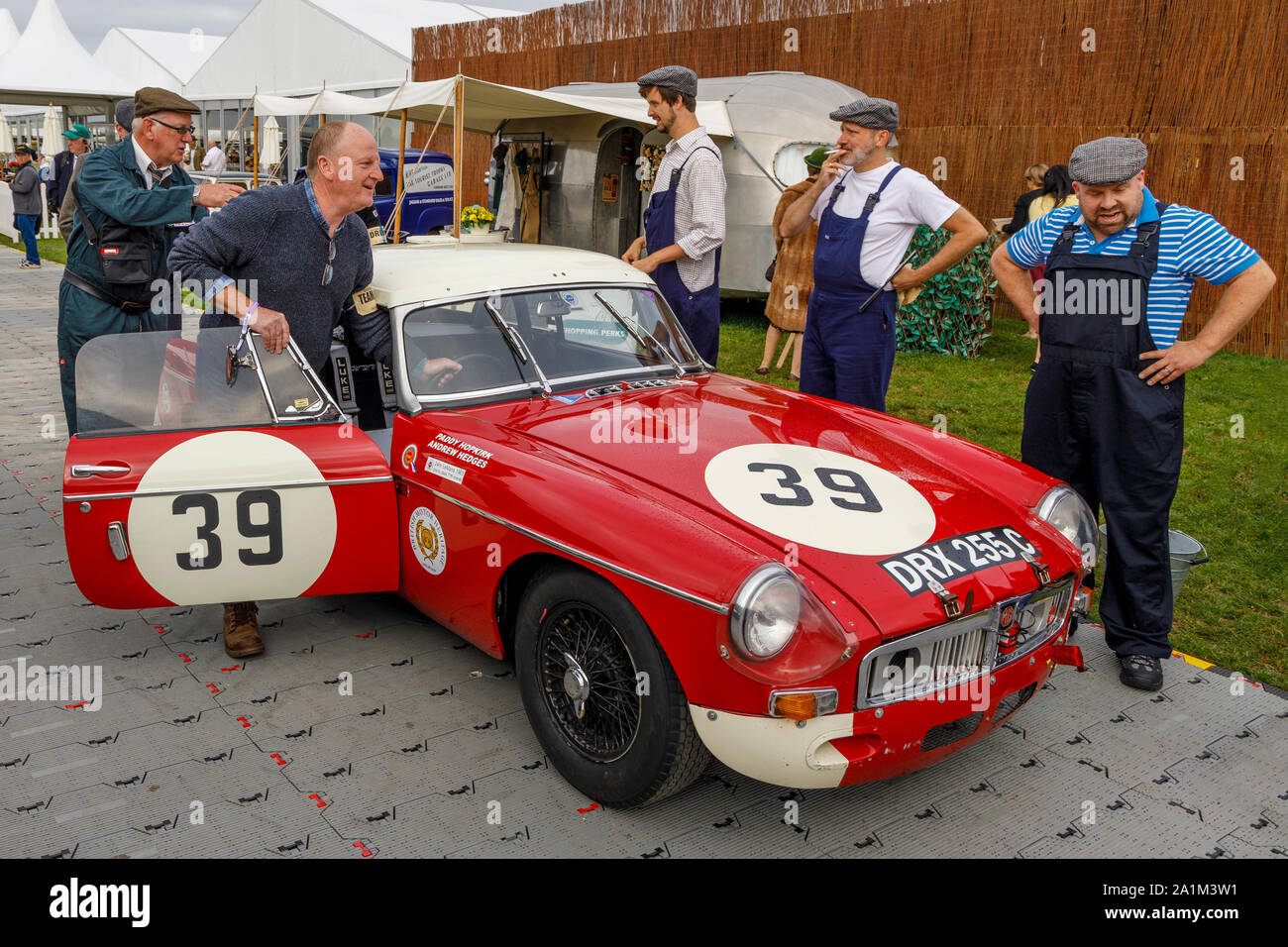 1965 mgb -Fotos und -Bildmaterial in hoher Auflösung – Alamy