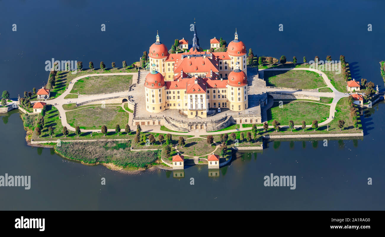 Luftaufnahme von Schloss Moritzburg, Sachsen - Deutschland ...