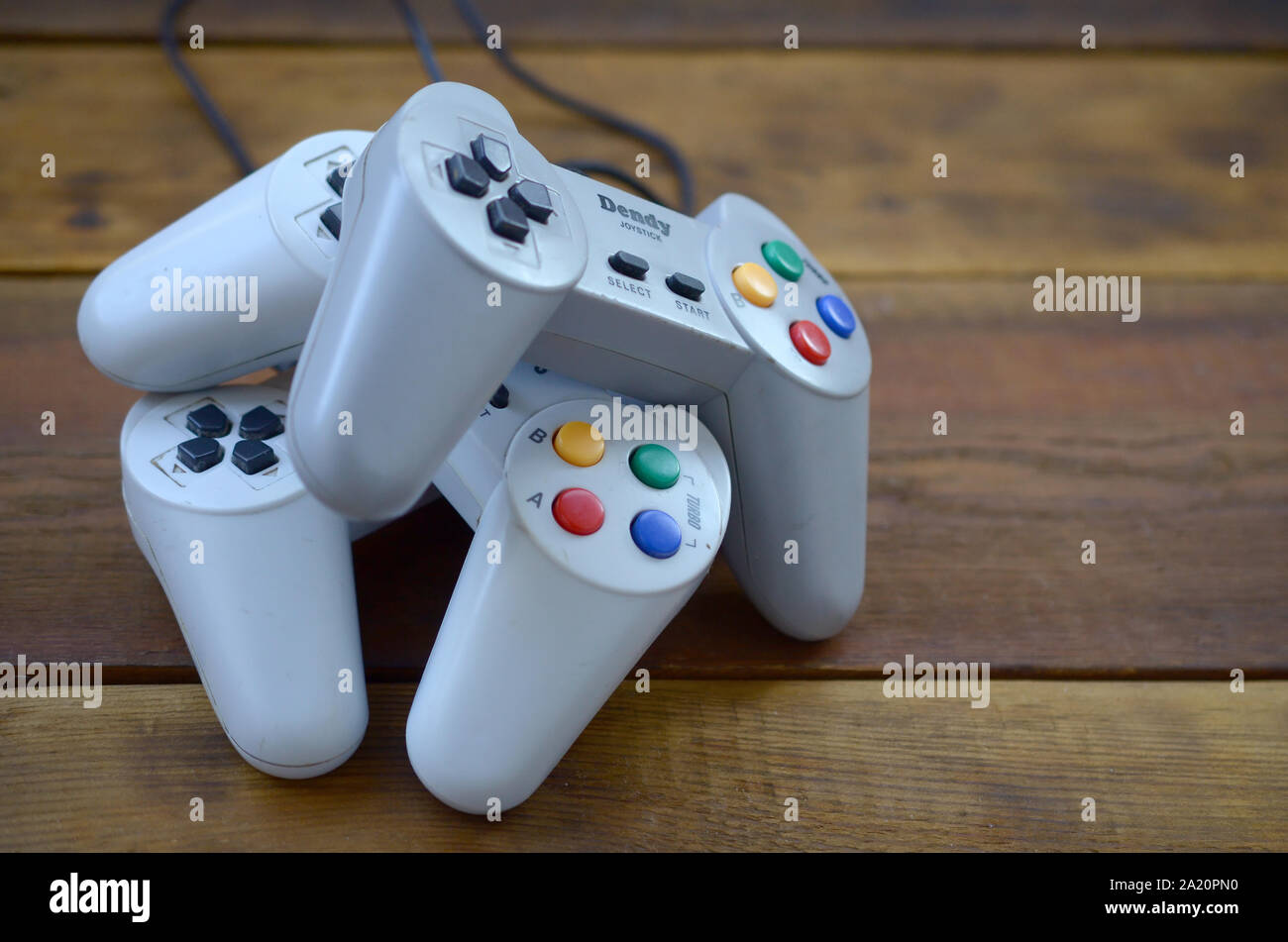 Dendy console -Fotos und -Bildmaterial in hoher Auflösung – Alamy