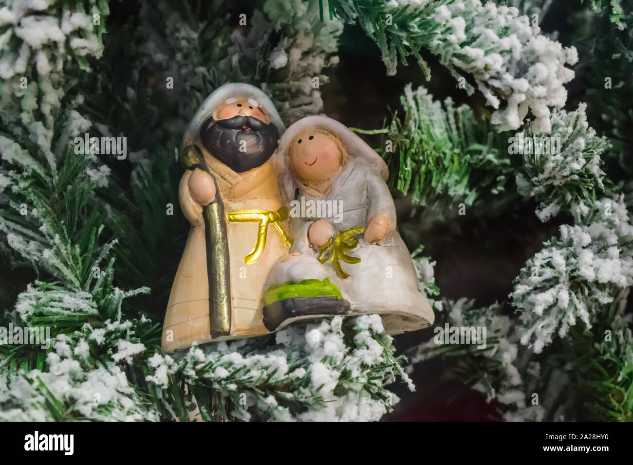 Josef und maria mit kind -Fotos und -Bildmaterial in hoher Auflösung ...