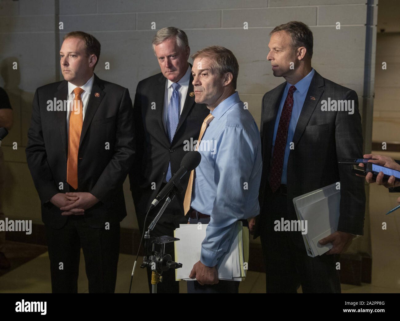 Washington, United States. 03 Okt, 2019. (C) Vertreter Jim Jordan (R-OH ...