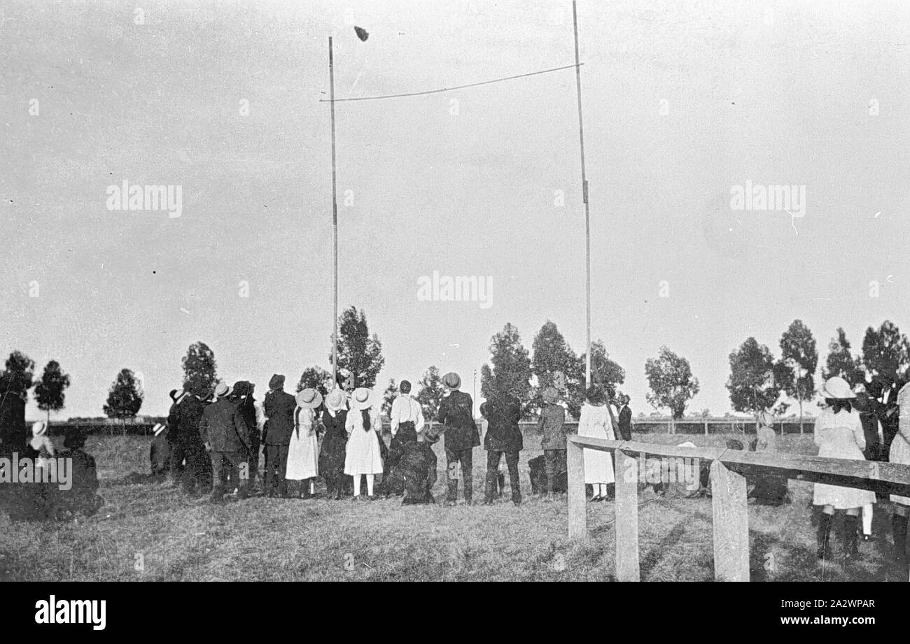 Warf die garbe -Fotos und -Bildmaterial in hoher Auflösung – Alamy