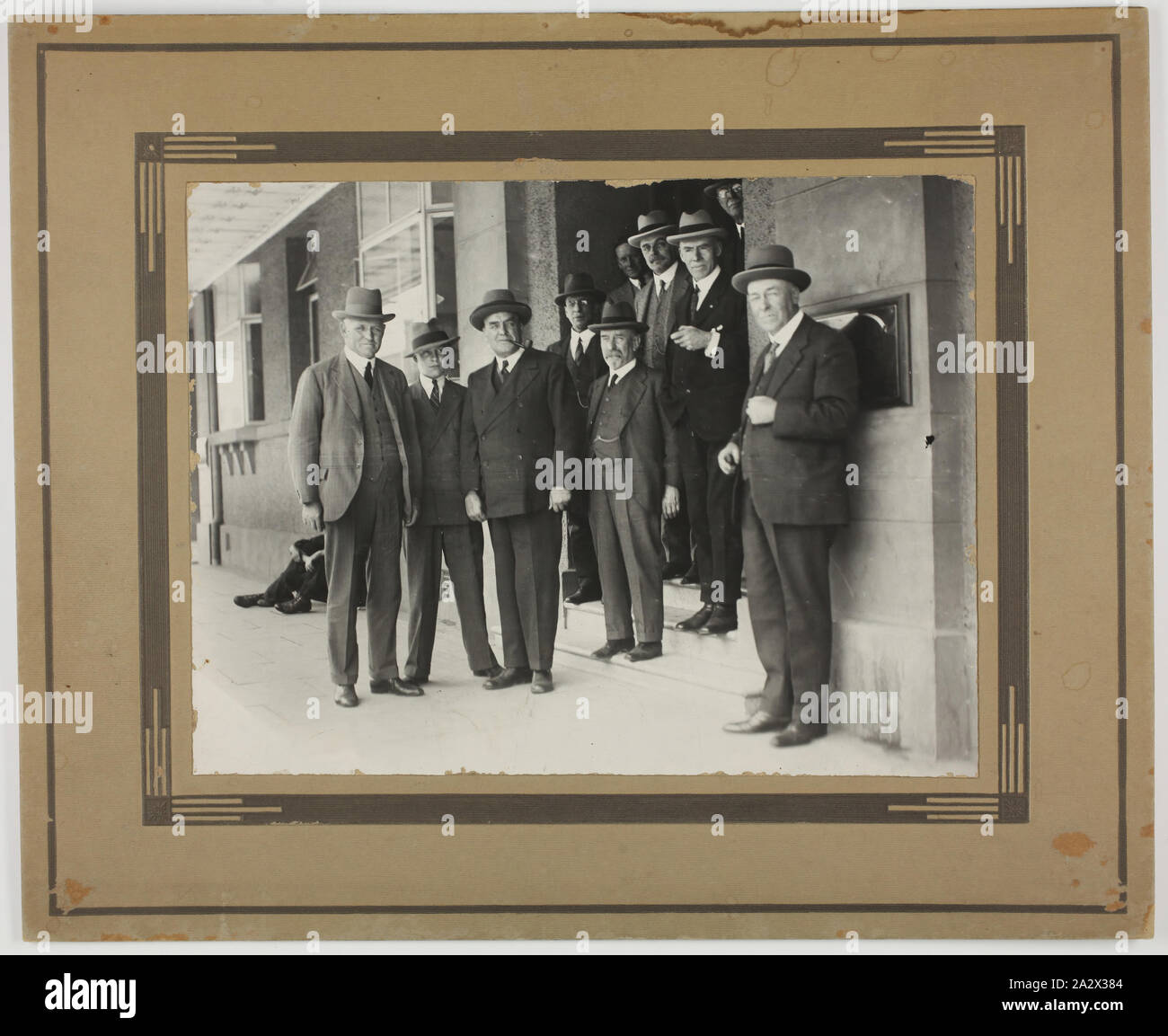 Sir arthur duckham -Fotos und -Bildmaterial in hoher Auflösung – Alamy