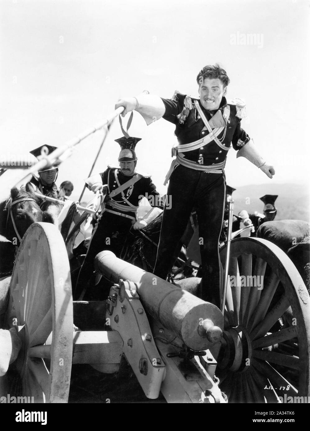 Geoffrey vickers -Fotos und -Bildmaterial in hoher Auflösung – Alamy