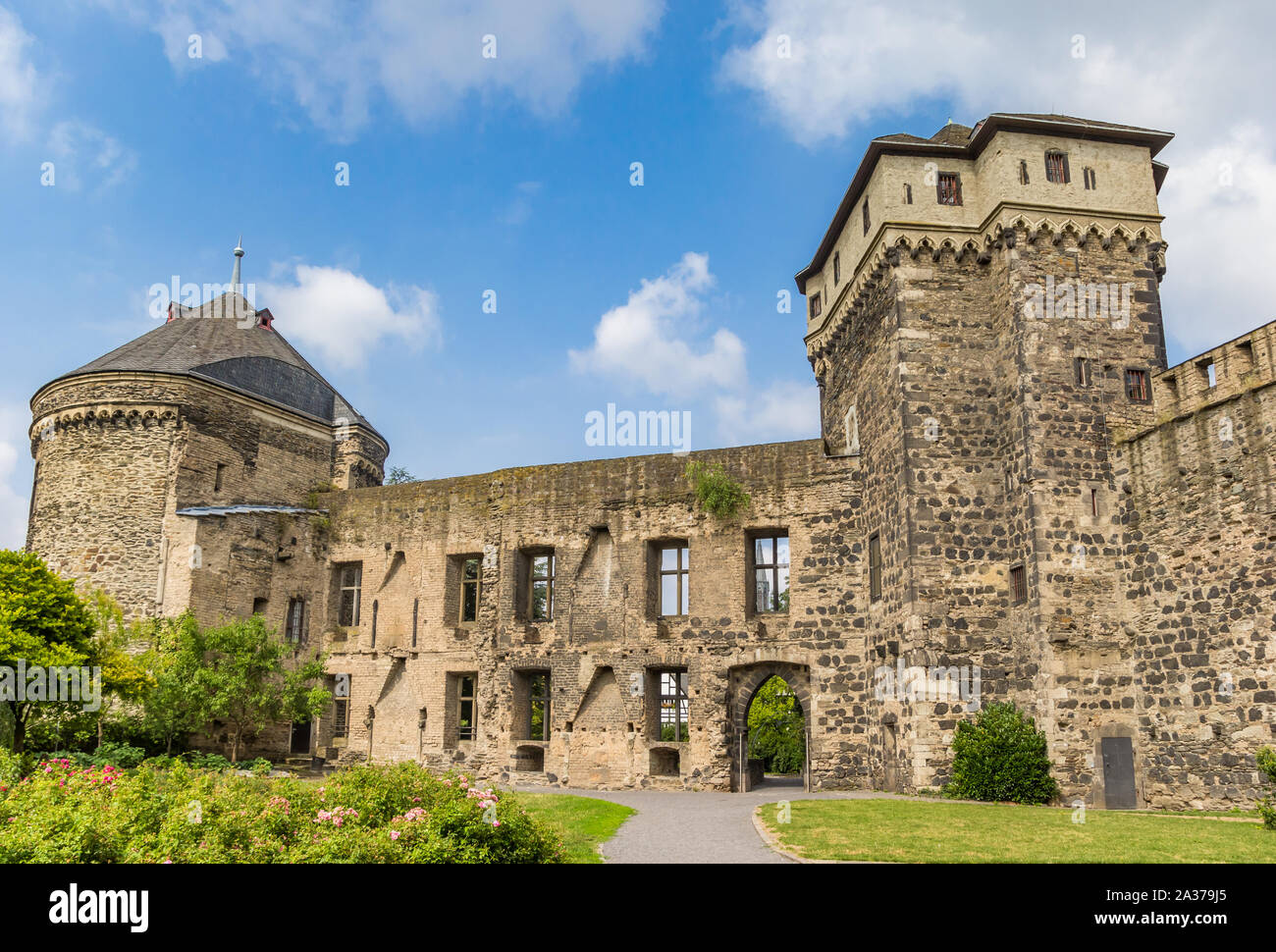 Altstadt von andernach -Fotos und -Bildmaterial in hoher Auflösung – Alamy