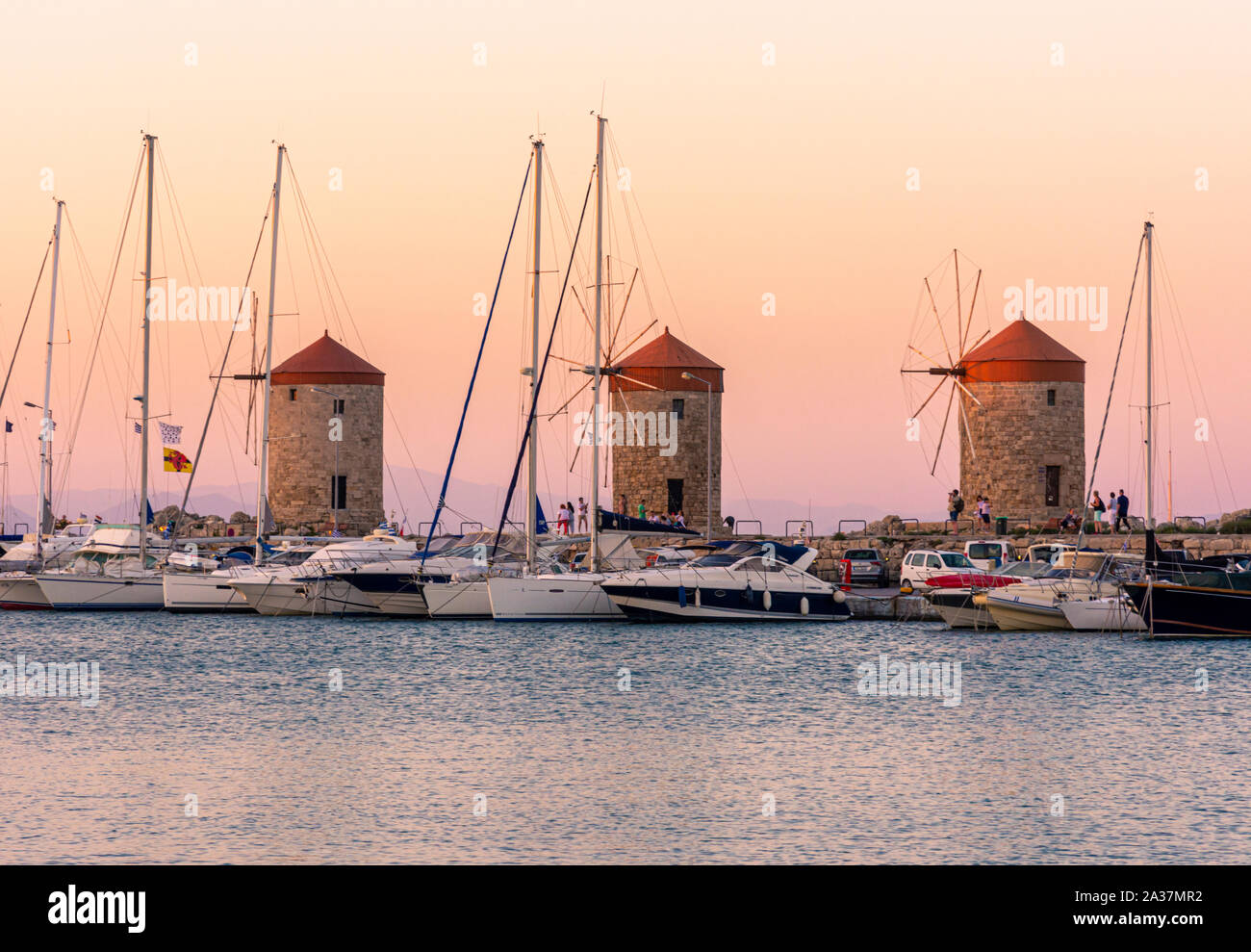 Rhodos hafen -Fotos und -Bildmaterial in hoher Auflösung – Alamy
