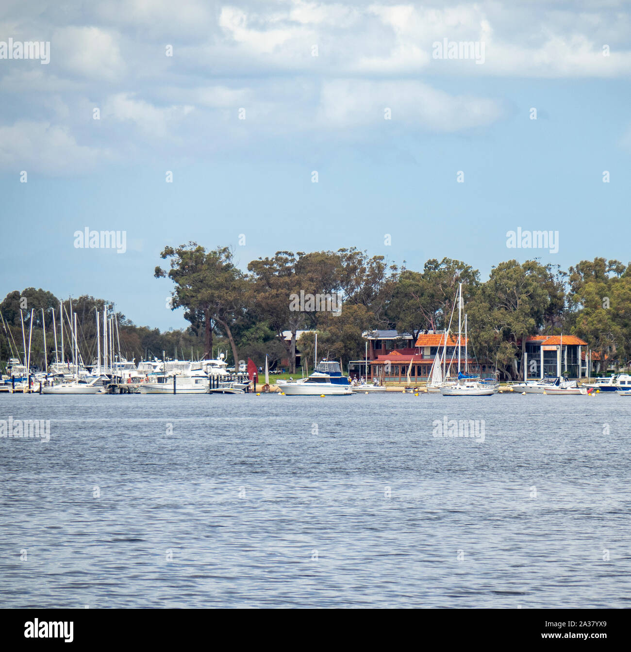 Crawley marina -Fotos und -Bildmaterial in hoher Auflösung – Alamy