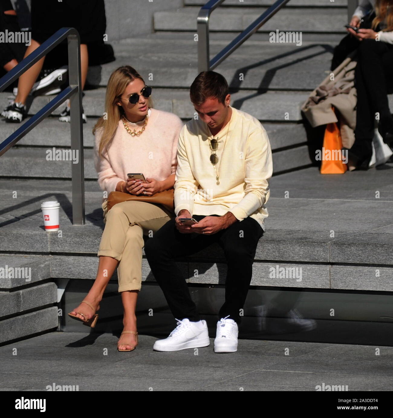 Mailand, Mario Gotze und Frau Ann Kathrin Brommel Mario Gotze ...