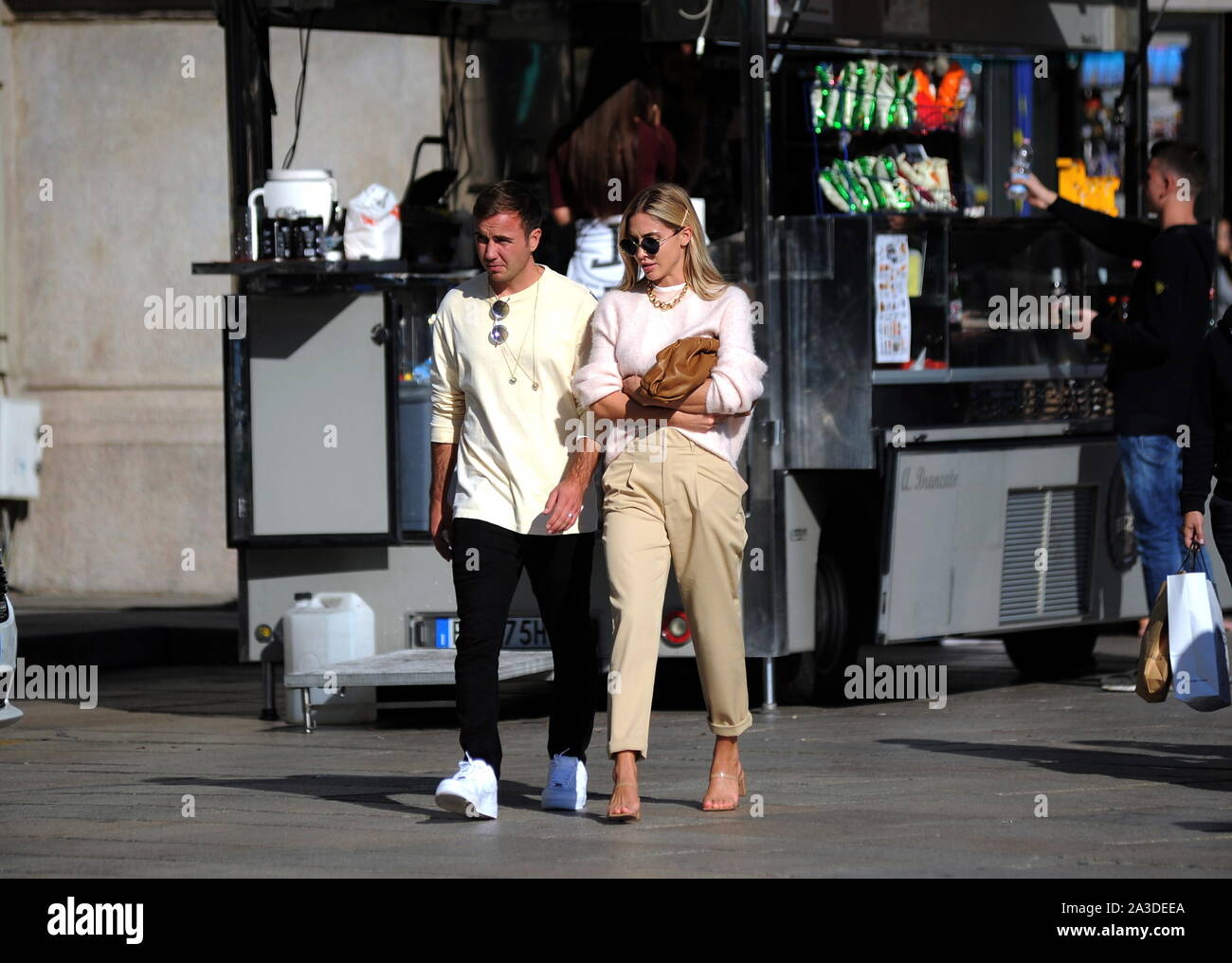 Mailand, Mario Gotze und Frau Ann Kathrin Brommel Mario Gotze ...