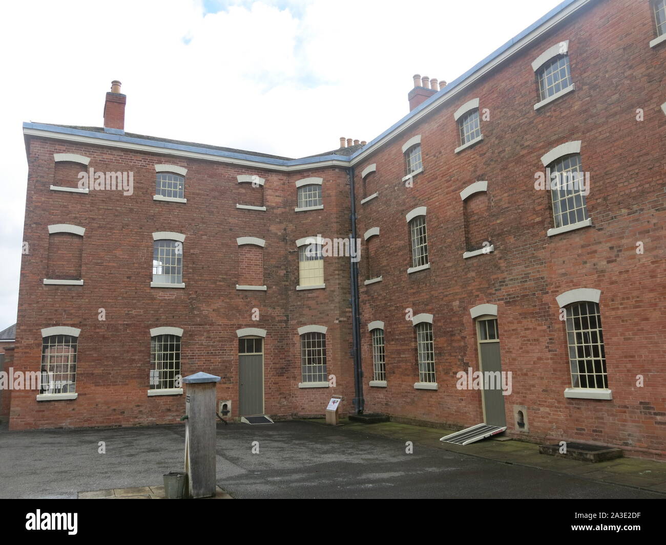 Victorian poor workhouse -Fotos und -Bildmaterial in hoher Auflösung ...