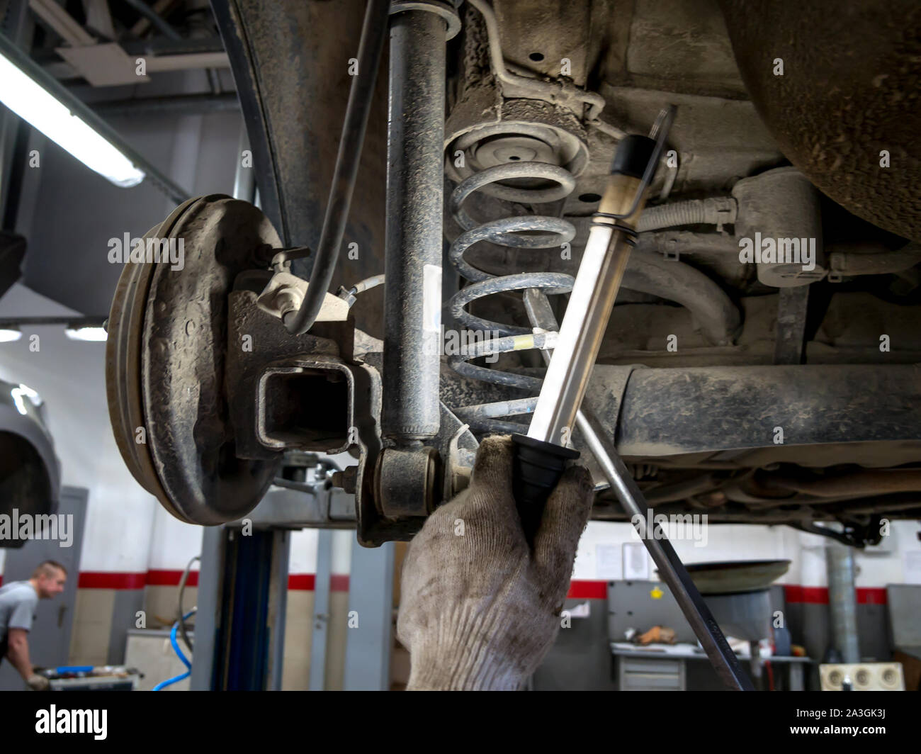 Angehobenes fahrgestell -Fotos und -Bildmaterial in hoher Auflösung – Alamy
