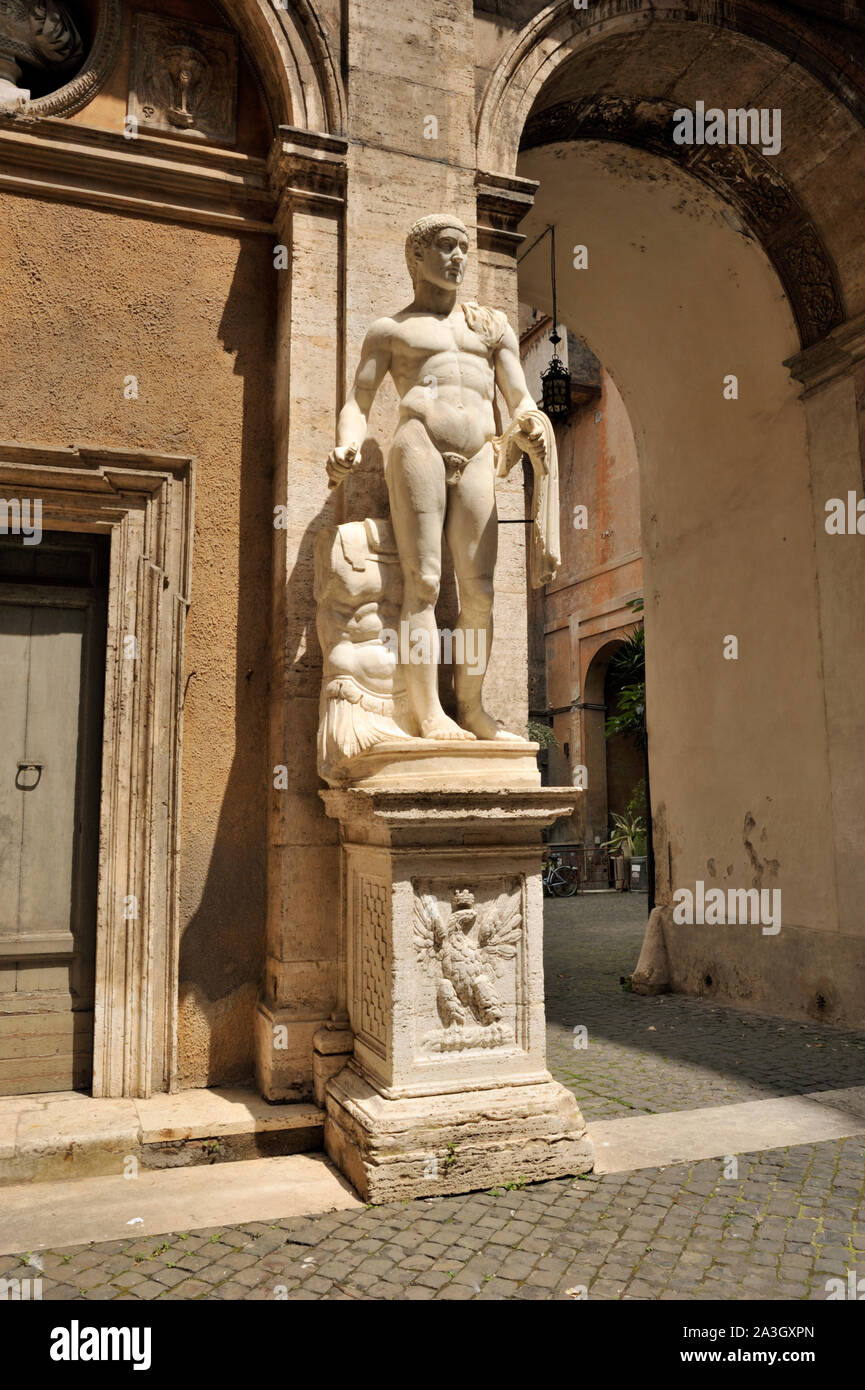 Giove statue -Fotos und -Bildmaterial in hoher Auflösung – Alamy