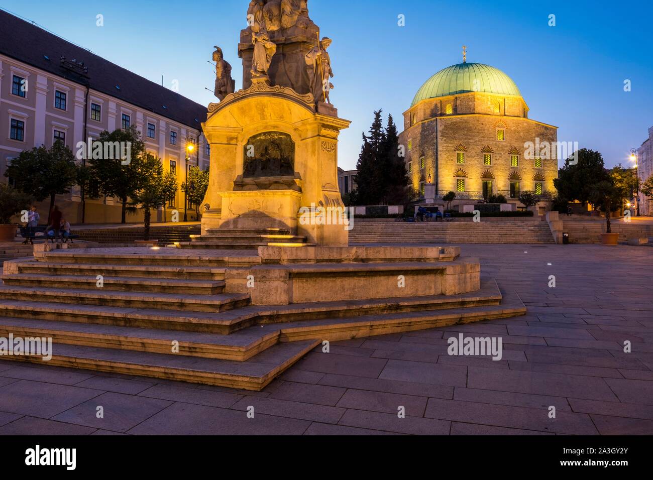 Ungarn, Transdanubien, Komitat Baranya, P?cs, die Kirche Notre-Dame-de ...