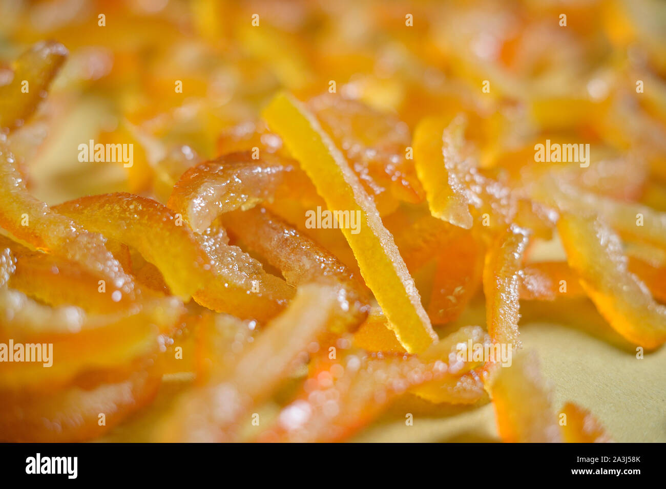 Orang schale -Fotos und -Bildmaterial in hoher Auflösung – Alamy