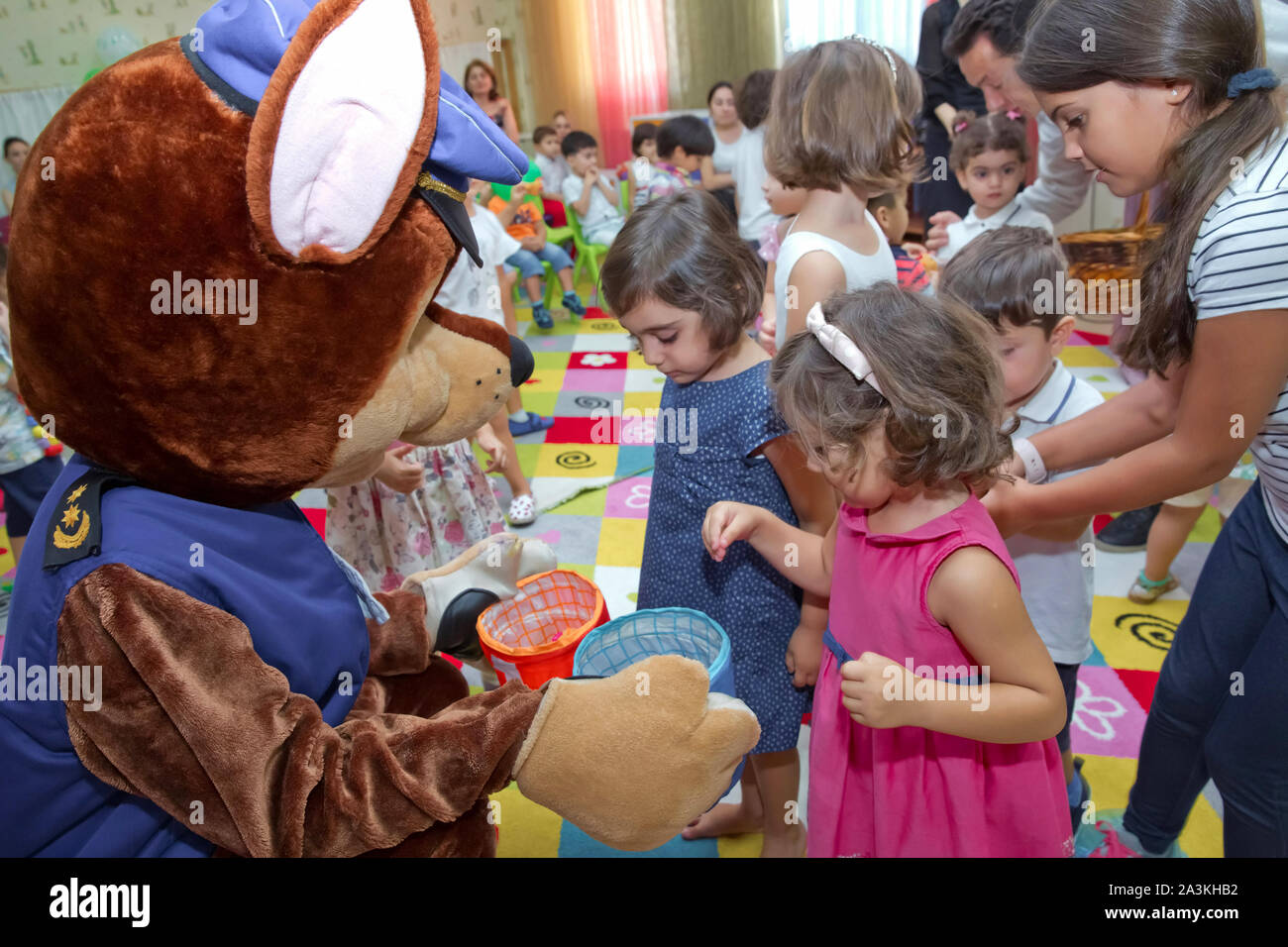 Geburtstag zwei Jahre in den Kindergarten. Kindergeburtstag mit ...
