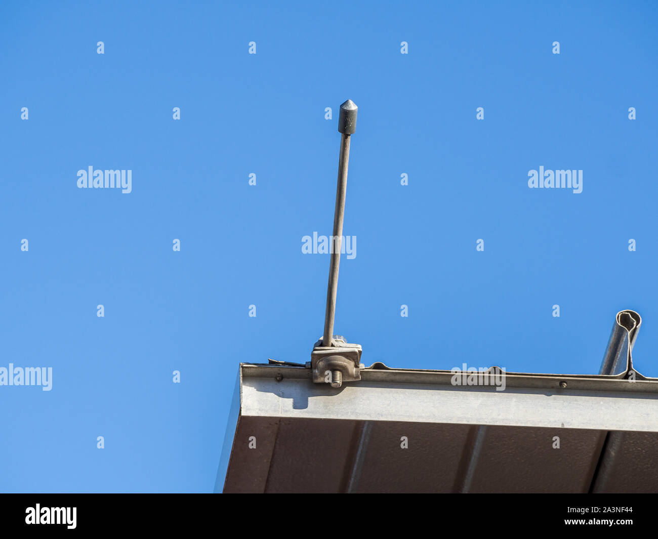 Lichtbogen blitzschutz -Fotos und -Bildmaterial in hoher Auflösung – Alamy