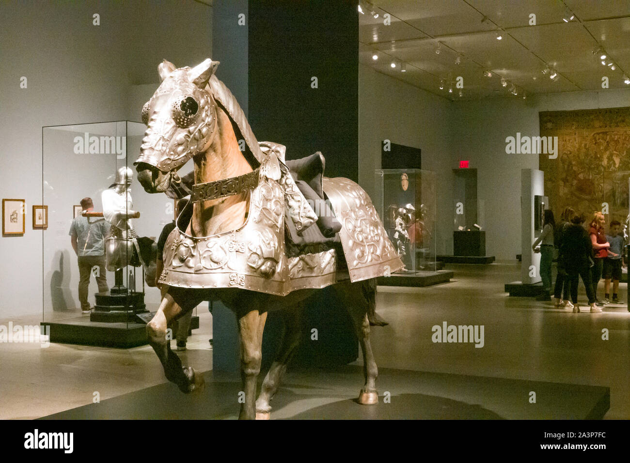 Maximilian plate armour -Fotos und -Bildmaterial in hoher Auflösung – Alamy