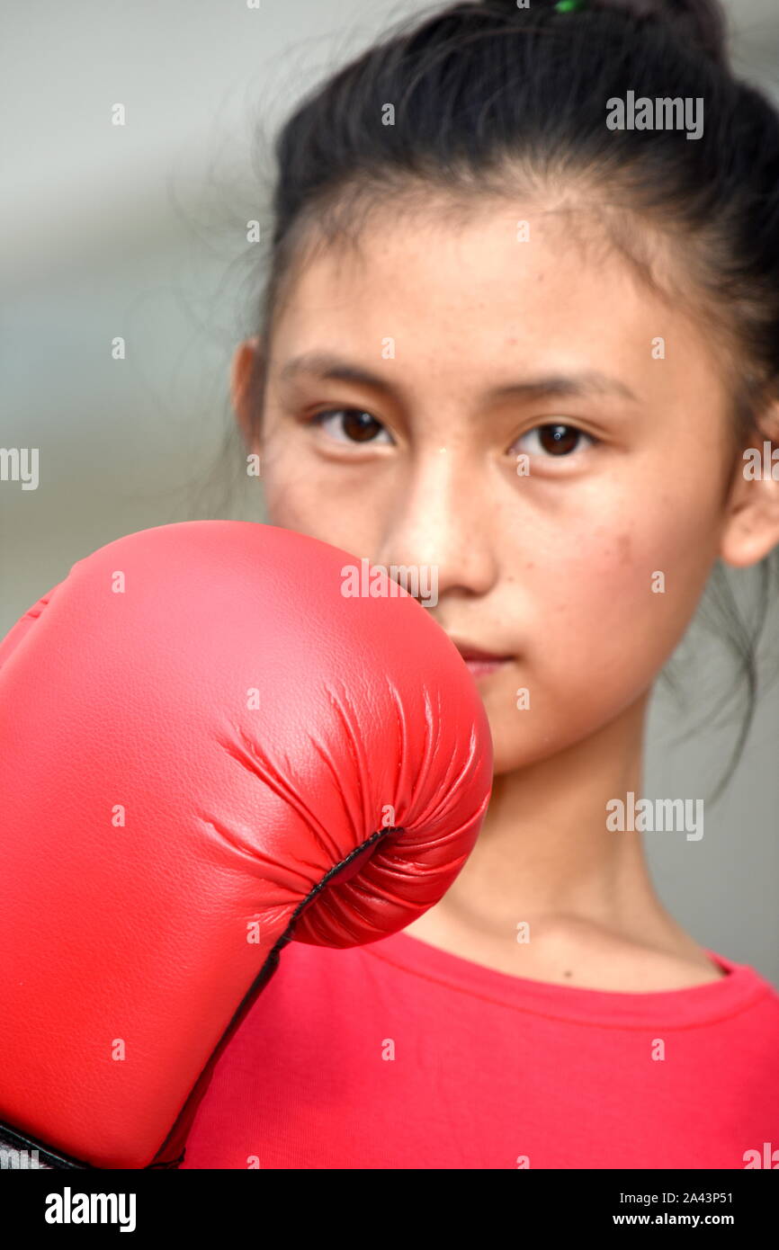 Mma handschuh -Fotos und -Bildmaterial in hoher Auflösung – Alamy