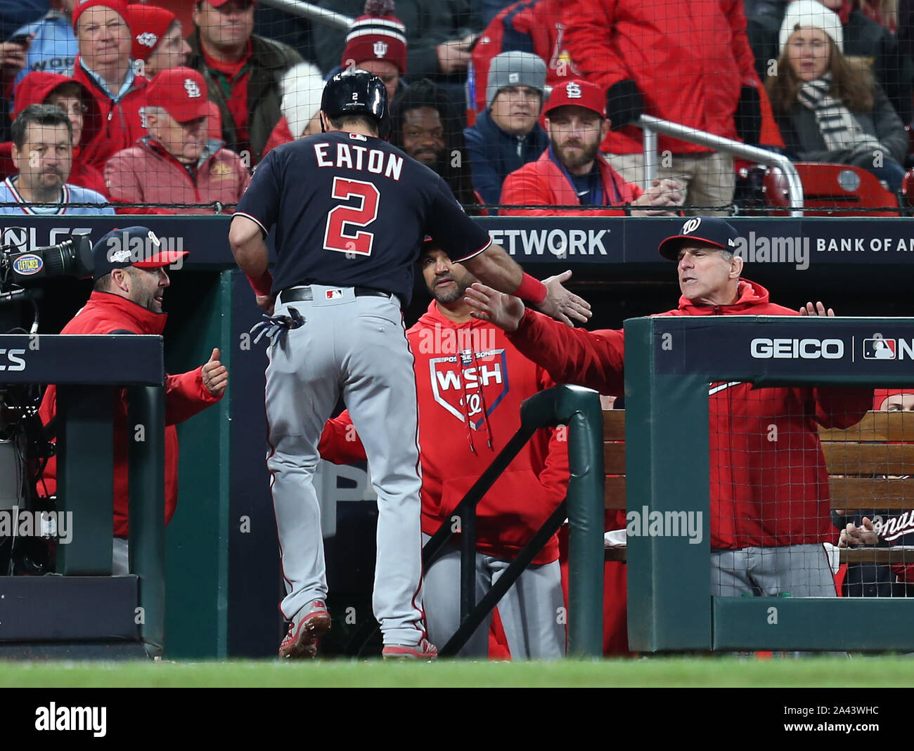 St. Louis, USA. 11 Okt, 2019. Washington Angehörigen Adam Eaton (2 ...