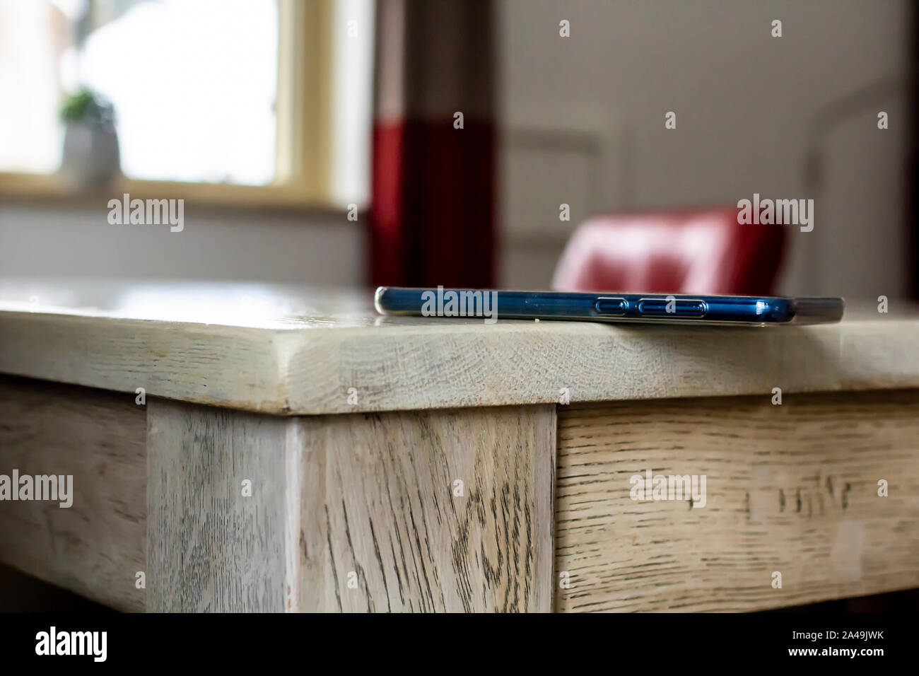 Auf Dem Tisch Gelassen Stockfotos und -bilder Kaufen - Alamy
