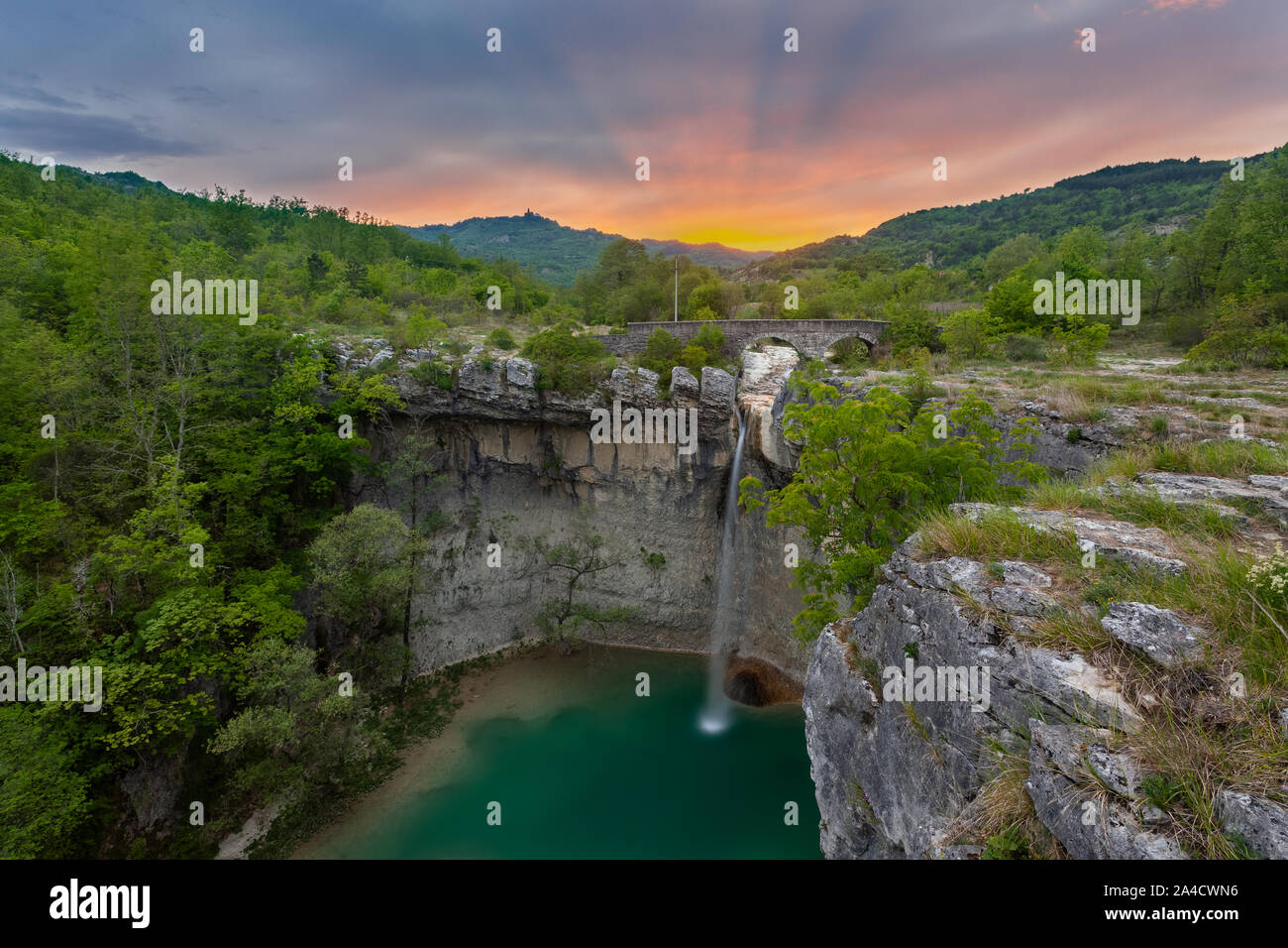 Wasserfall sopot -Fotos und -Bildmaterial in hoher Auflösung – Alamy