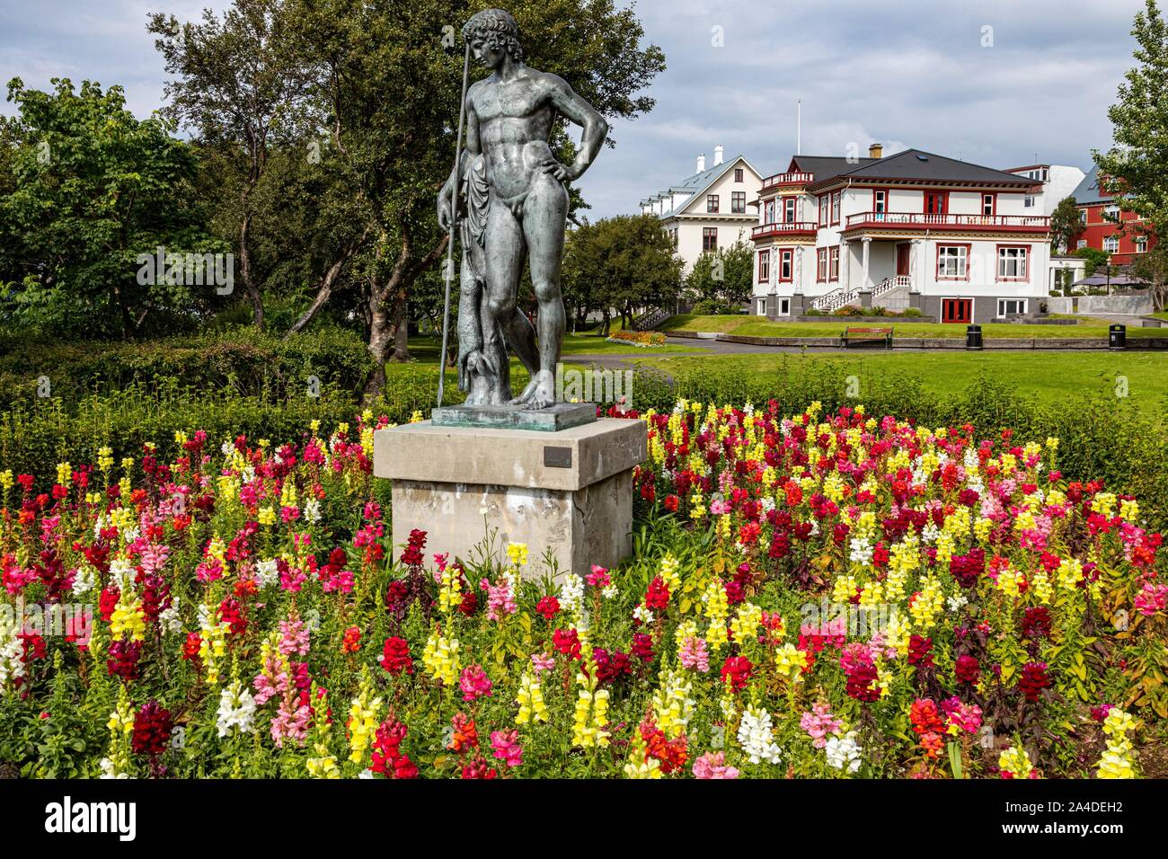 Gott adonis -Fotos und -Bildmaterial in hoher Auflösung – Alamy