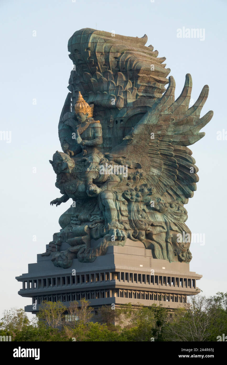 Bali garuda indonesia indonesian -Fotos und -Bildmaterial in hoher Auflösung – Alamy