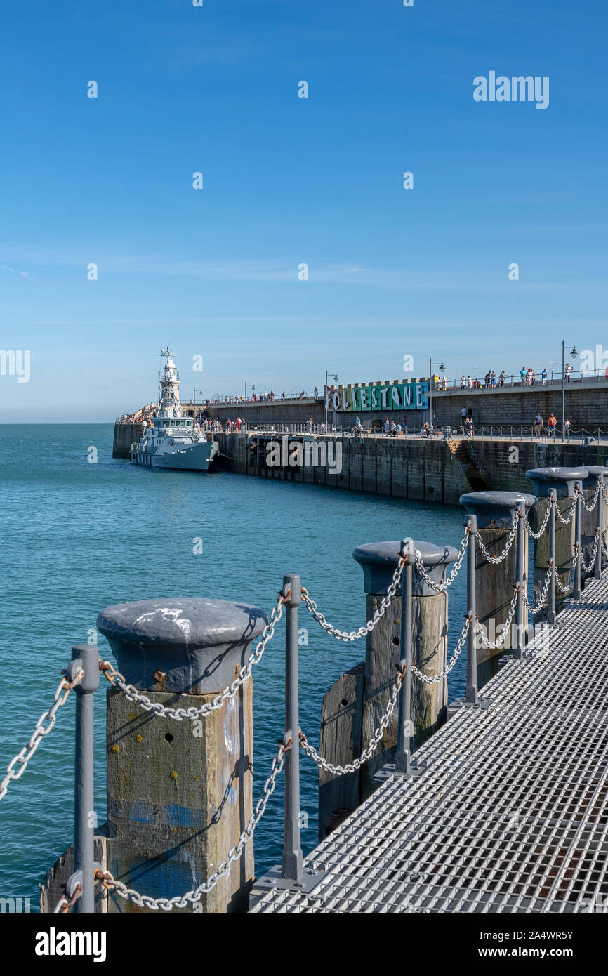 Hafen von Folkestone Arm. Ursprünglich der Hafen für das Boot Zug nach ...
