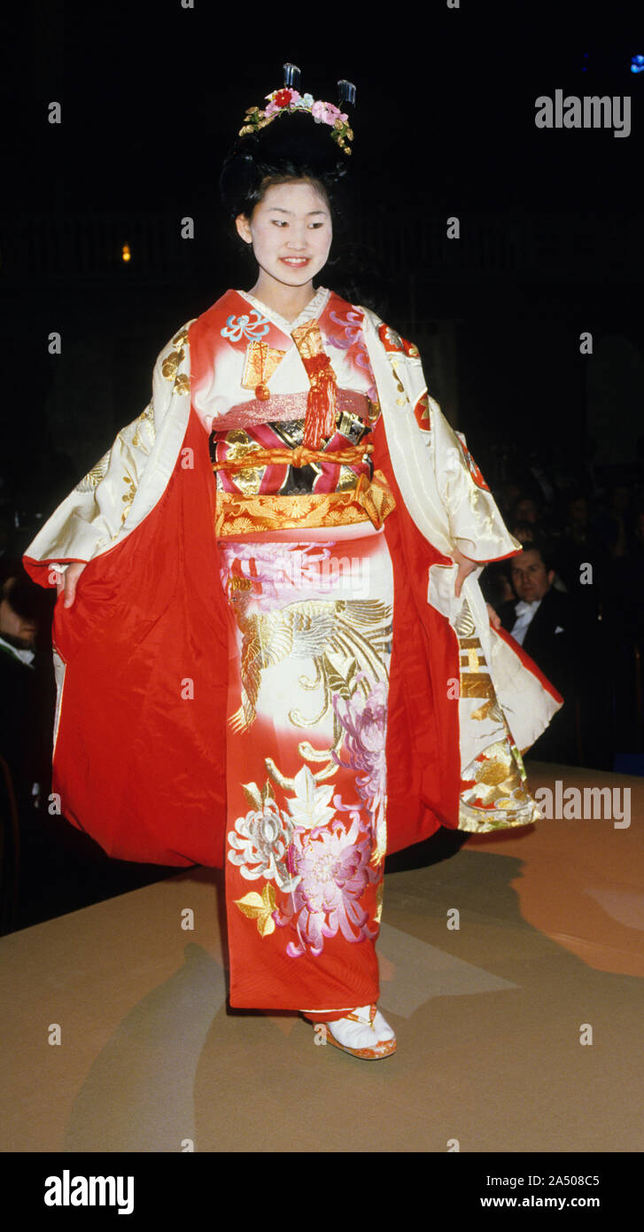 Japanische mode in -Fotos und -Bildmaterial in hoher Auflösung – Alamy